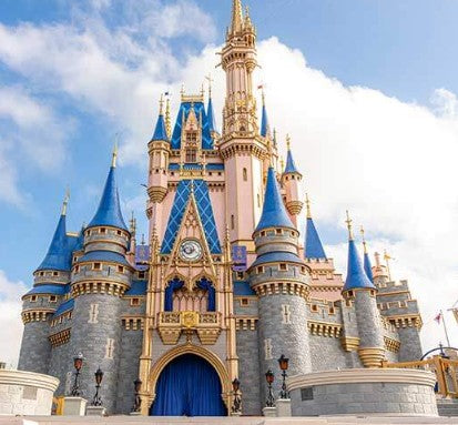 Magic Kingdom – Canada's Disney Connection