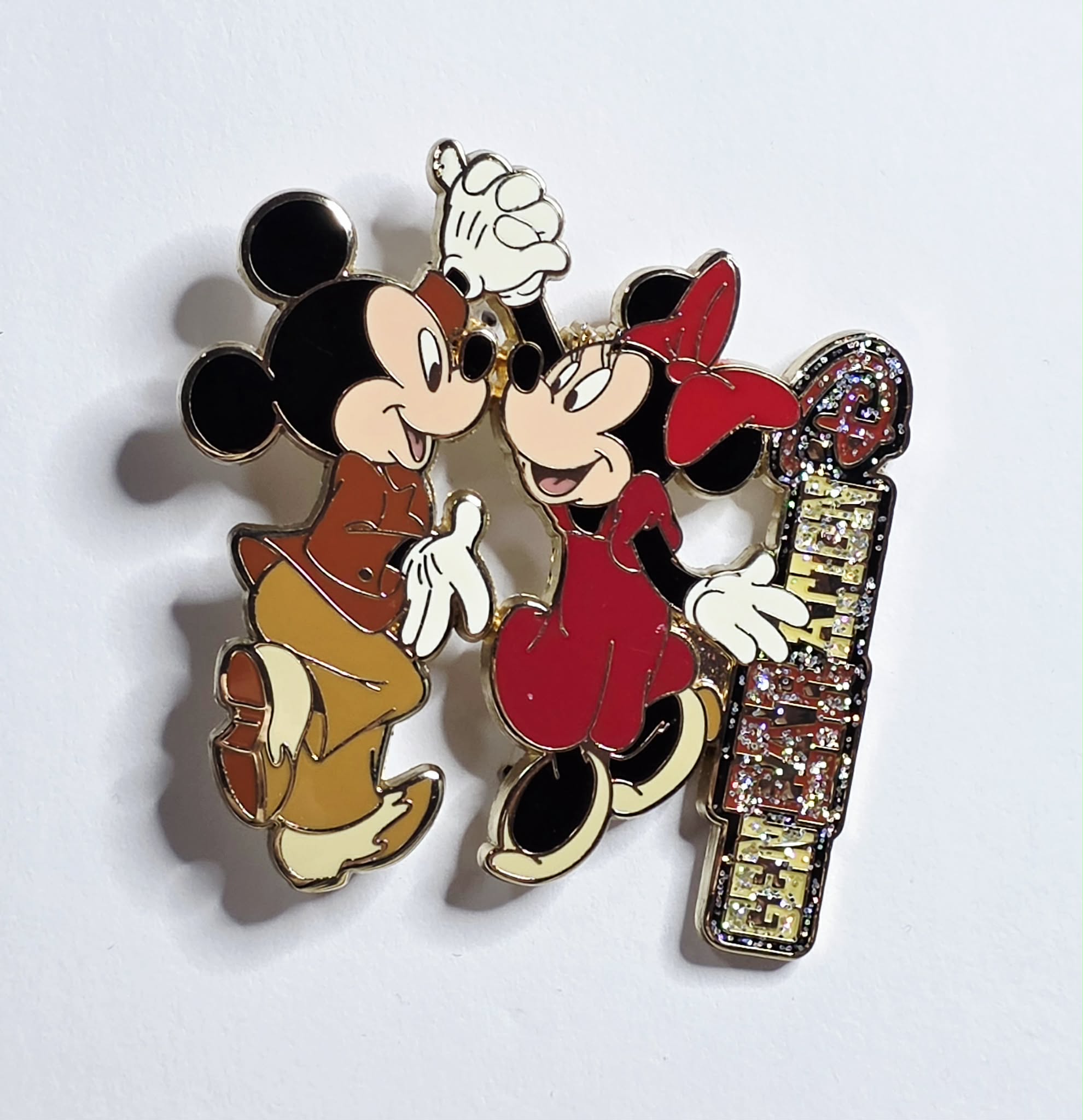Mickey and Minnie Mouse skating - Disney "GenEARation D" 1940 – Canada ...