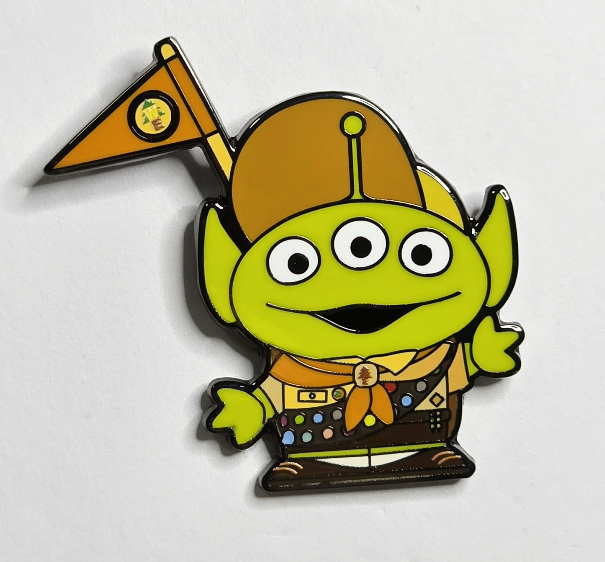 UP Alien Remix Russell – Canada's Disney Connection