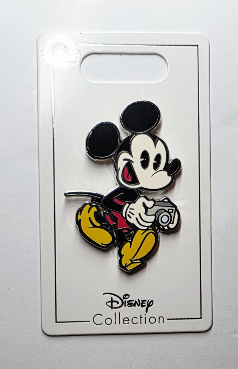 Mickey - with Camera – Canada's Disney Connection
